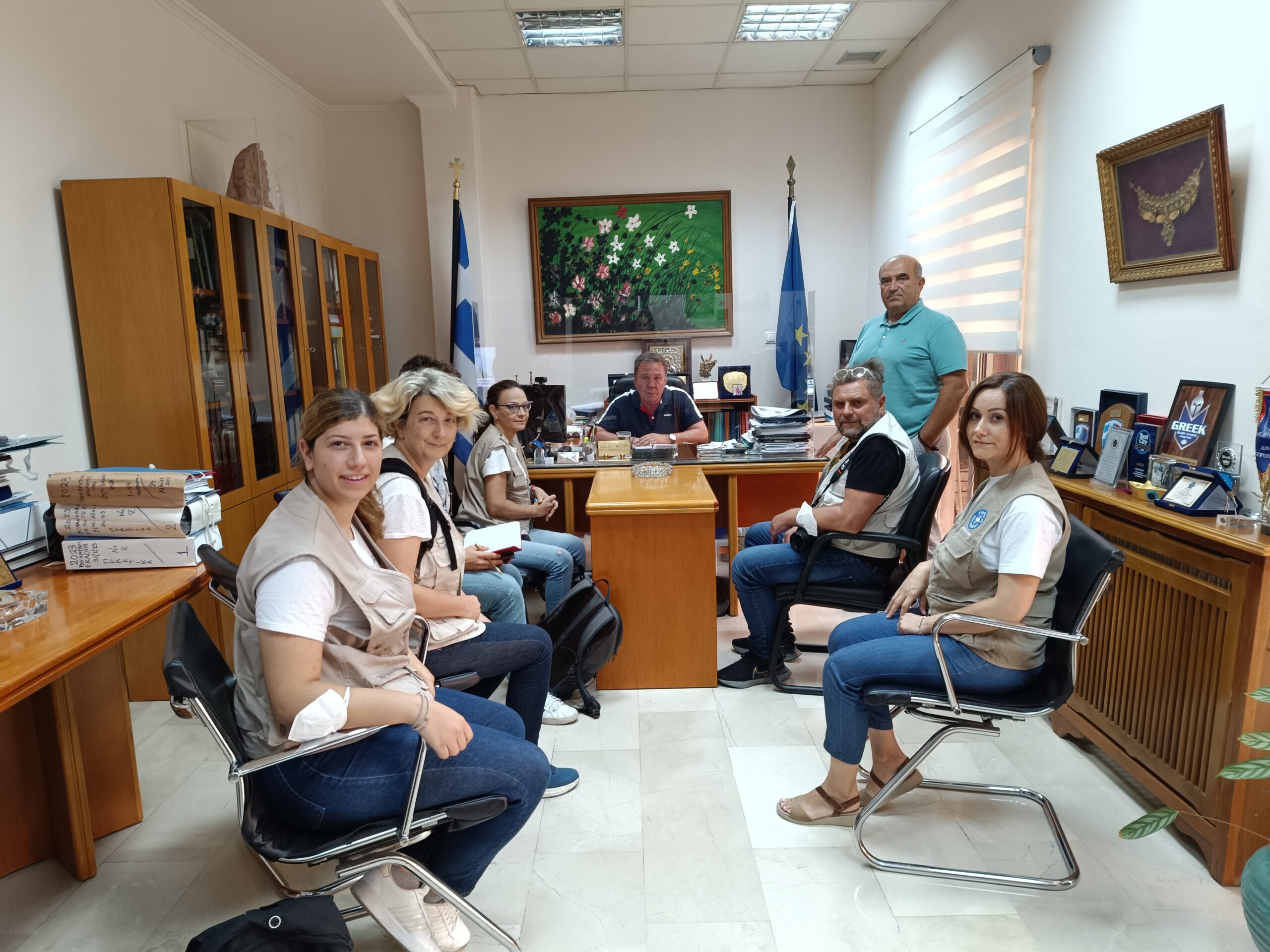 Επίσκεψη των Γιατρών του Κόσμου στον Δήμαρχο Ασπροπύργου | Δήμος ...