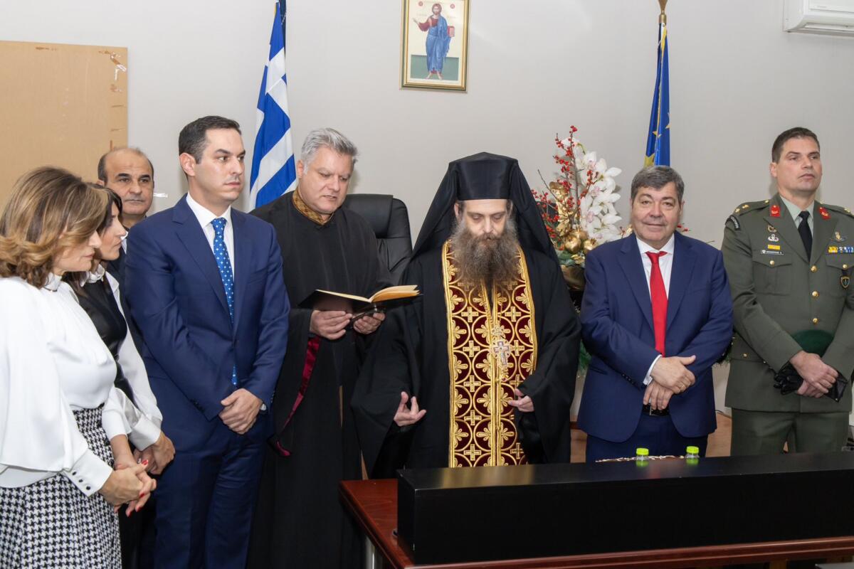 ΕΝΩΠΙΟΝ ΤΟΥ ΔΗΜΑΡΧΟΥ κ. ΙΩΑΝΝΗ ΗΛΙΑ και των ΜΕΛΩΝ του Δ.Σ. Με κάθε ...